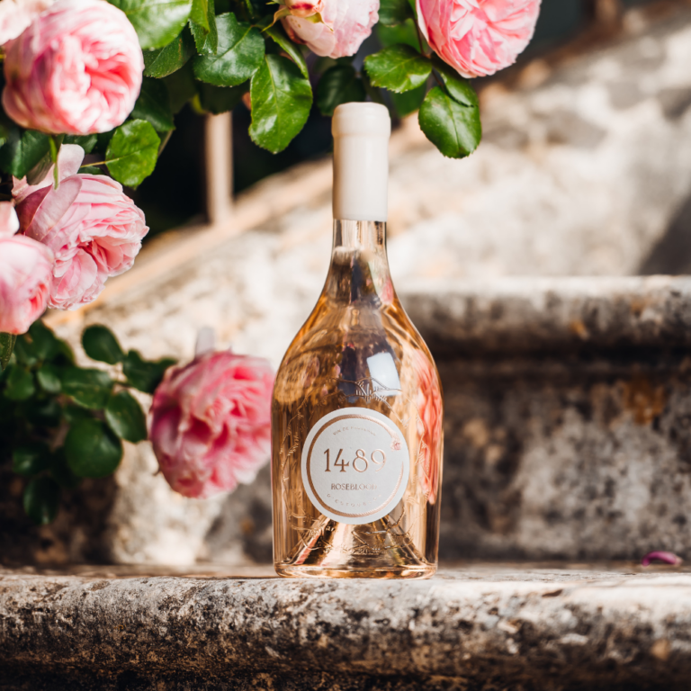 Roseblood rosé wine - Roseblood